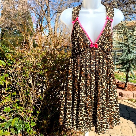 Betsey Johnson | Intimates & Sleepwear | Betsy Johnson Cheetah Print ...